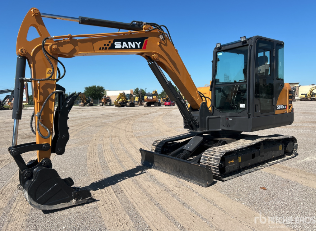 Sany SY60C Mini Excavators transport quote to Rifle, CO. VeriTread Load ...