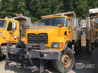 Mack CV700 Trucks - Snow Plow transport quote to North Chesterfield, VA ...