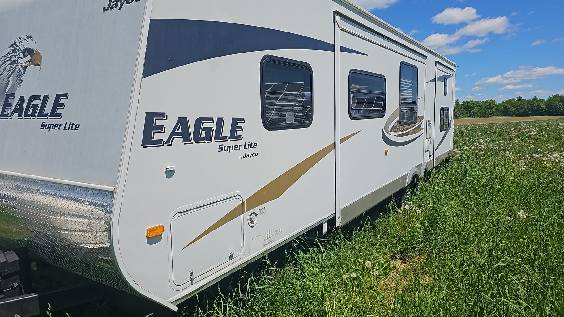 Jayco Eagle RVs transport quote to Hot Springs , SD. VeriTread Load 1438657
