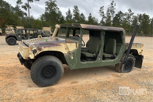 AM General M1151A1 Humvees transport quote to Billings, MT. VeriTread ...