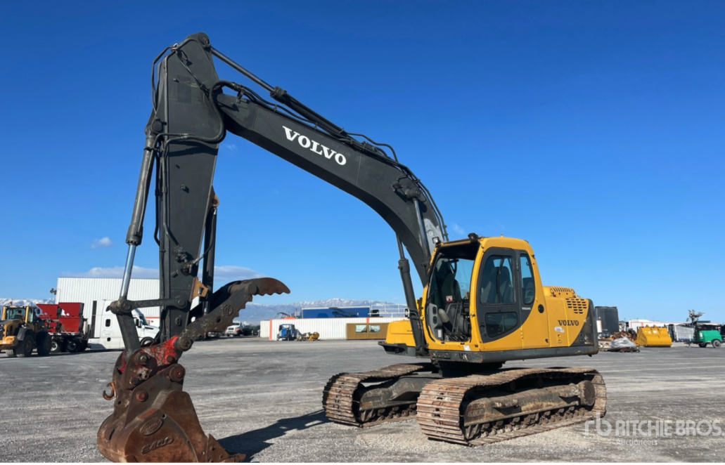 2002 Volvo EC150 Tracked Excavator General Freight transport quote to ...