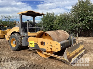 Volvo SD115B Compactors transport quote to Middletown, MD. VeriTread ...