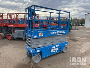Genie GS2632 Aerial Work Platforms transport quote to Miami, FL ...
