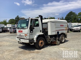 Sterling SC8000 Brooms & Sweepers transport quote to Swords Creek, VA ...