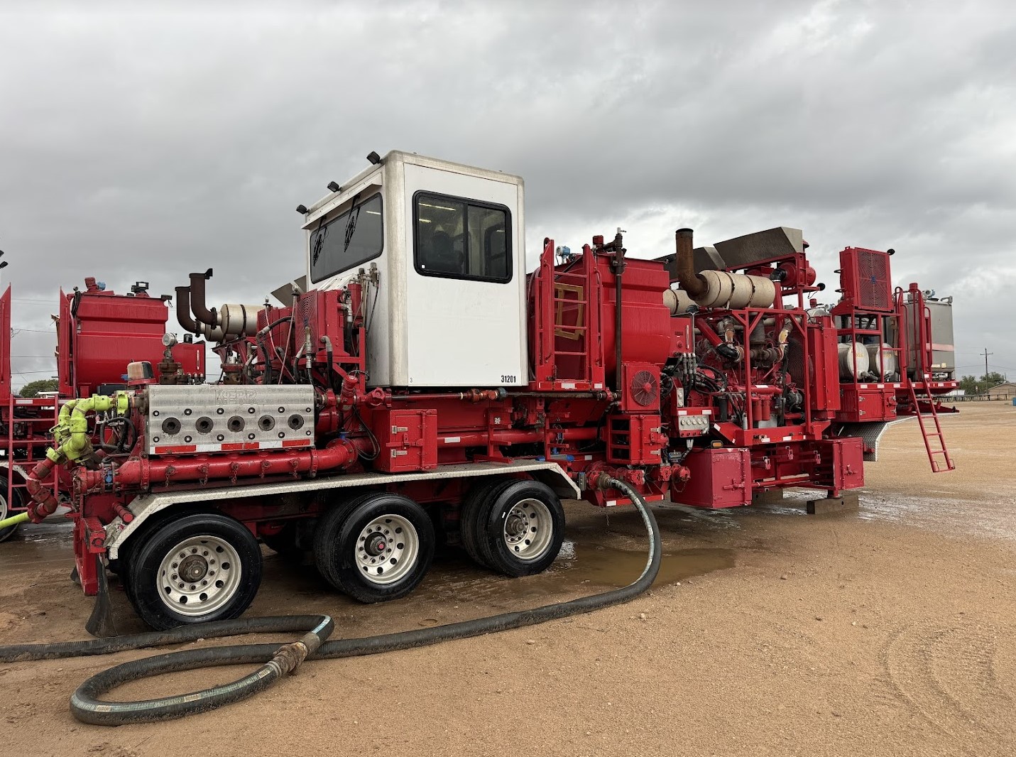 Peerless CH-42-3A Oil & Gas Trucks transport quote to Midland, TX ...