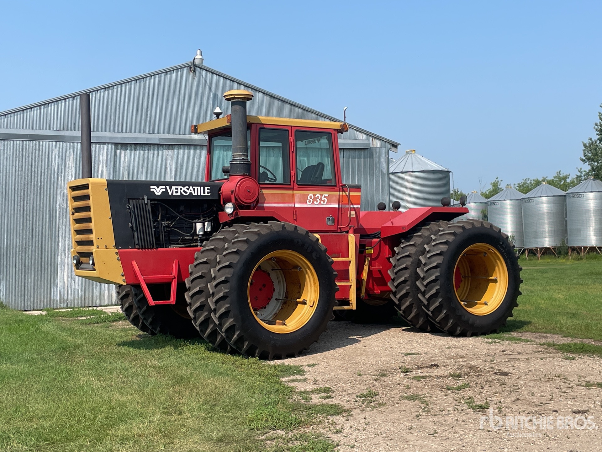 Versatile 835 Farm Tractors transport quote to Pixley, CA. VeriTread ...