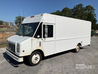 Freightliner MT35 Trucks - Cargo transport quote to Everett, PA ...