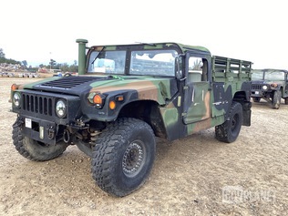 AM General M1152 Humvees transport quote to Idalou, TX. VeriTread Load ...