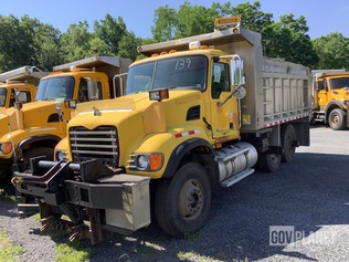 Mack CV700 Trucks - Snow Plow transport quote to North Chesterfield, VA ...