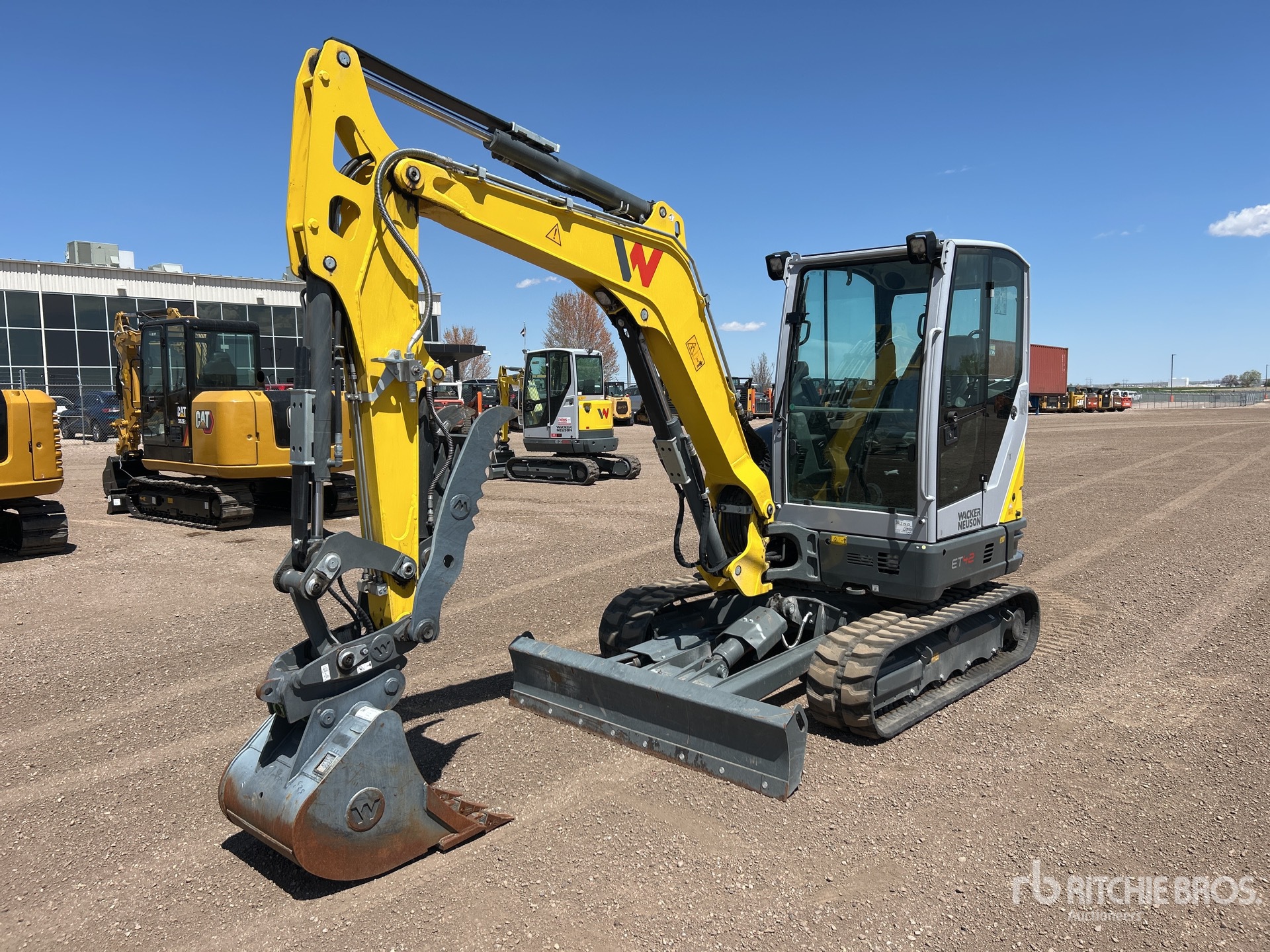 Wacker Neuson ET42 Mini Excavators transport quote to Burleson, TX ...
