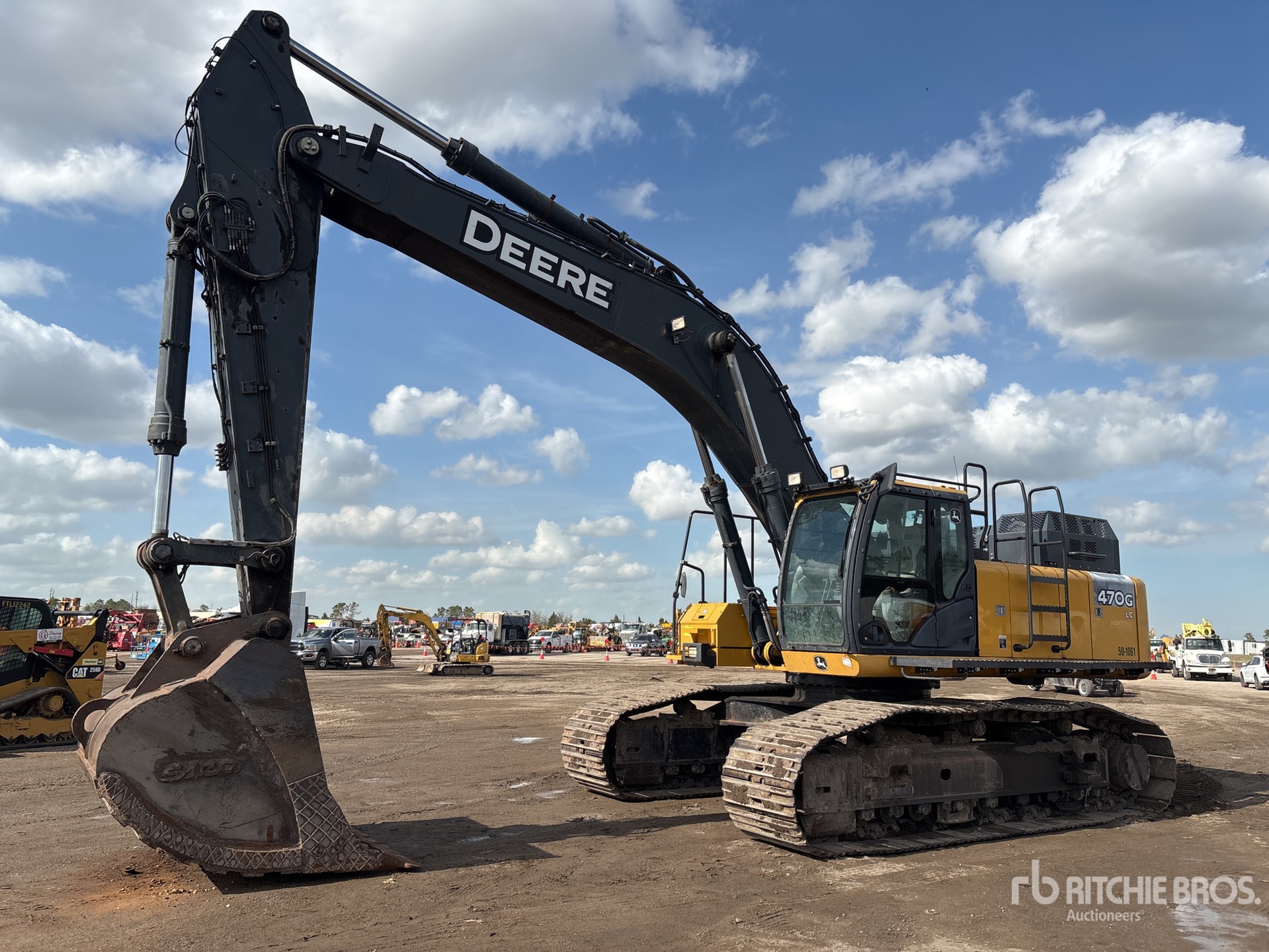 2017 John Deere 470G LC Tracked Excavator General Freight transport ...