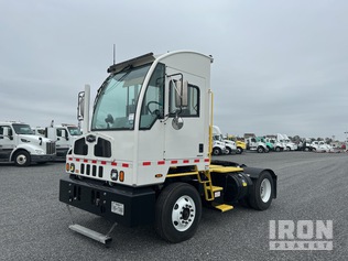 Autocar ACTT42 Trucks - Spotter transport quote to Houston, TX ...