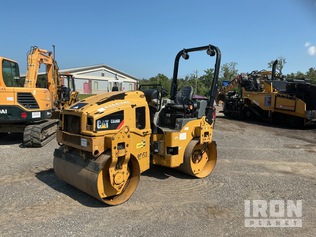 Cat CB36B Compactors transport quote to Monterrey, NLE. VeriTread Load ...