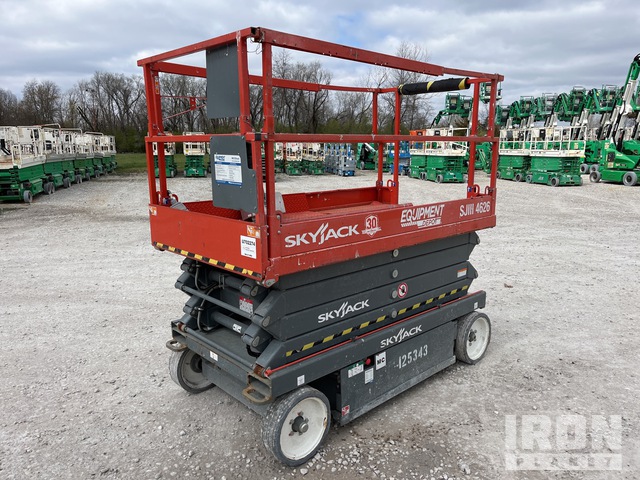 2016 Skyjack SJIII-4626 Electric Scissor Lift General Freight transport ...