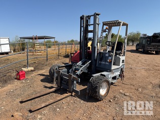 Loadmac 825 Forklifts - Pneumatic Tire transport quote to San ...