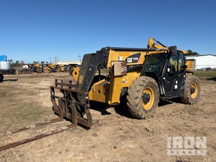 Cat TL943D Telehandlers transport quote to Milford, MA. VeriTread Load ...