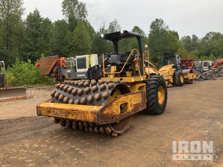 Cat CP563E Compactors transport quote to Mission, TX. VeriTread Load ...