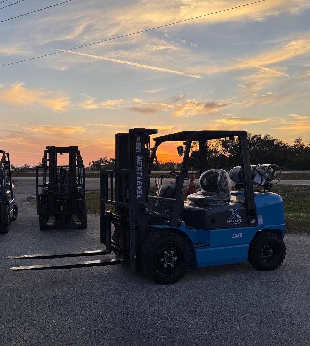 Forklift with forks connected General Freight transport quote to ...