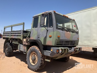 Stewart & Stevenson M1078A1 Trucks - LMTV / LMTV 4x4 Cargo/Van Truck ...