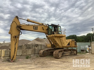Cat 375L Excavators transport quote to Le Roy, MN. VeriTread Load 1468777