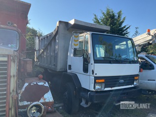 Ford CF8000 Trucks - Dump transport quote to Houston, TX. VeriTread ...
