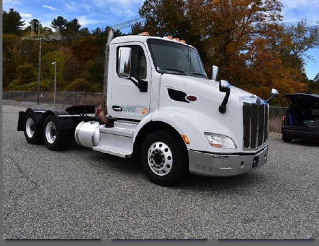 2 Peterbilt 579 Trucks - Cab & Chassis transport quote to Brighton, CO ...