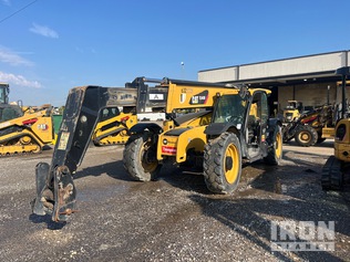 Cat TL943D Telehandlers transport quote to Henderson, MN. VeriTread ...