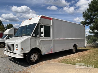 Freightliner MT35 Trucks - Cargo transport quote to Charlotte, NC ...
