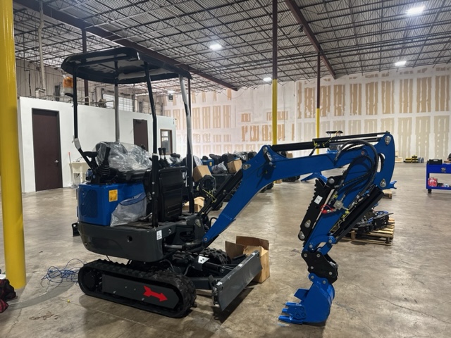 Rippa R10 Excavators transport quote to Bicknell, UT. VeriTread Load ...