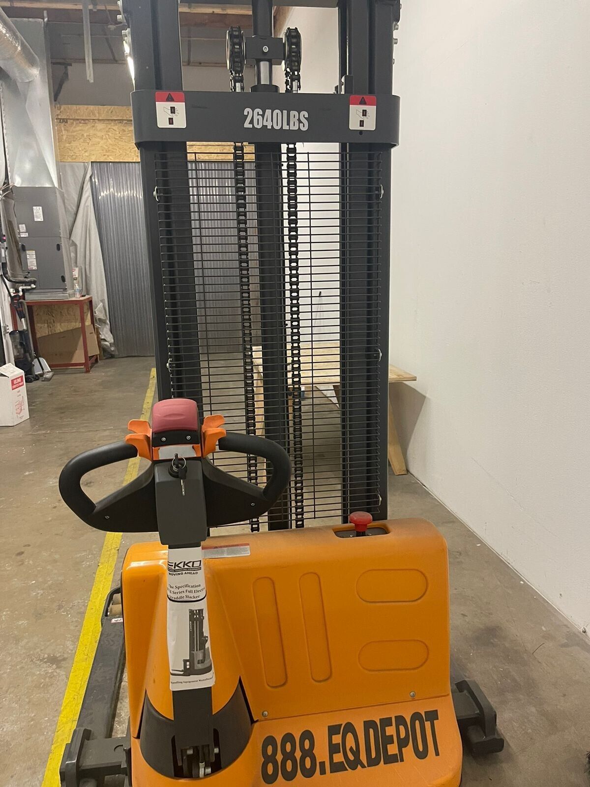 EKKO EB12E-119 Full Powered Straddle Stacker 2640 lb Cap., 119" Height ...