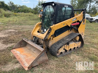 Cat 259D3 Skid-Steer Loaders transport quote to Anaheim, CA. VeriTread ...