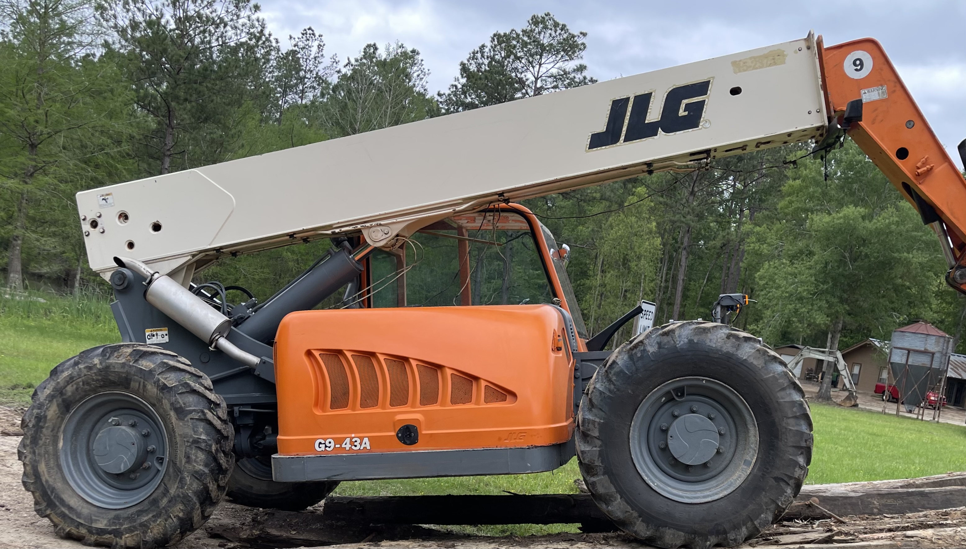 JLG Telehandler 9-43A Telehandlers transport quote to DeRidder, LA ...
