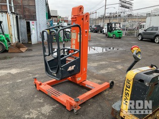 JLG FT140 Forklifts - Pneumatic Tire transport quote to Milford, IL ...