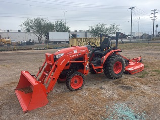 Kubota LX3310HSD Farm Tractors transport quote to Defiance, OH ...