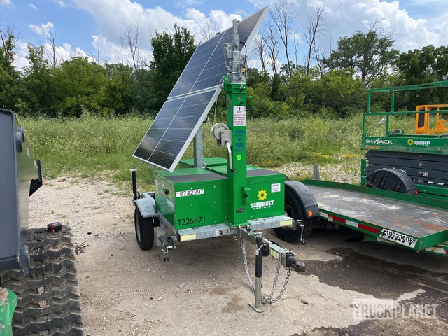 LiveView LVT V3MM Solar Camera Trailer Trailers - Specialty transport ...