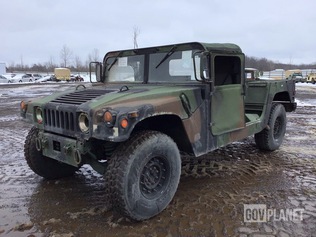 AM General M1097A2 Humvees transport quote to Appleton, WI. VeriTread ...