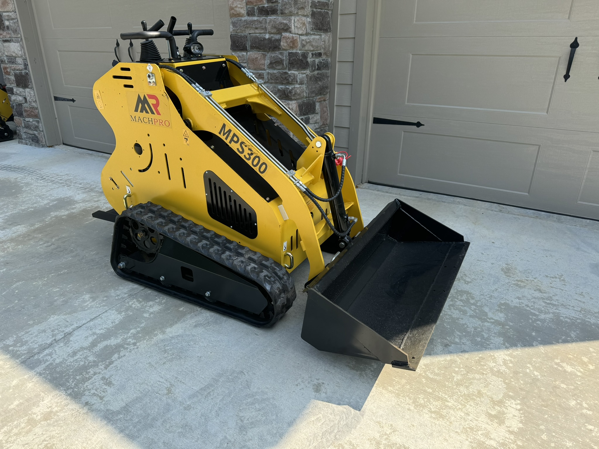 Machpro MP-S300 Skid-Steer Loaders transport quote to Gainesville, GA ...