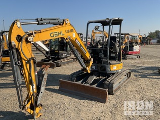 Gehl Z35 Excavators transport quote to Damascus, OR. VeriTread Load 1479683