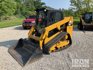 Cat 239D Skid-Steer Loaders transport quote to Houston, TX. VeriTread ...