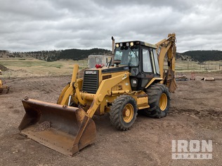 Cat 446B Backhoe Loaders transport quote to Safford, AZ. VeriTread Load ...