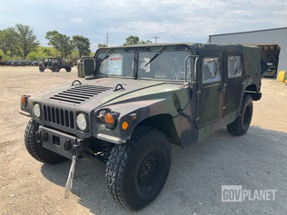 AM General M1097A2 Humvees transport quote to Hermitage, MO. VeriTread ...