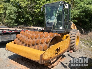 Cat CP56 Compactors transport quote to Mount Storm, WV. VeriTread Load ...