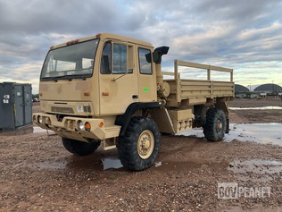 BAE Systems M1078A1 Trucks - LMTV / LMTV 4x4 Cargo/Van Truck transport ...