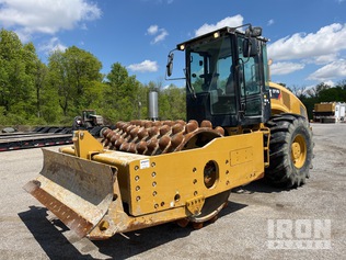 Cat CP74B Compactors transport quote to Pharr, TX. VeriTread Load 1428732
