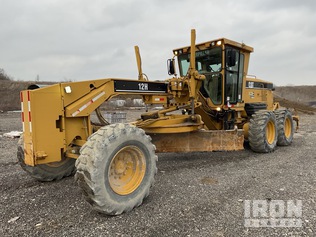 Cat 12H Motor Graders transport quote to El Paso, TX. VeriTread Load ...