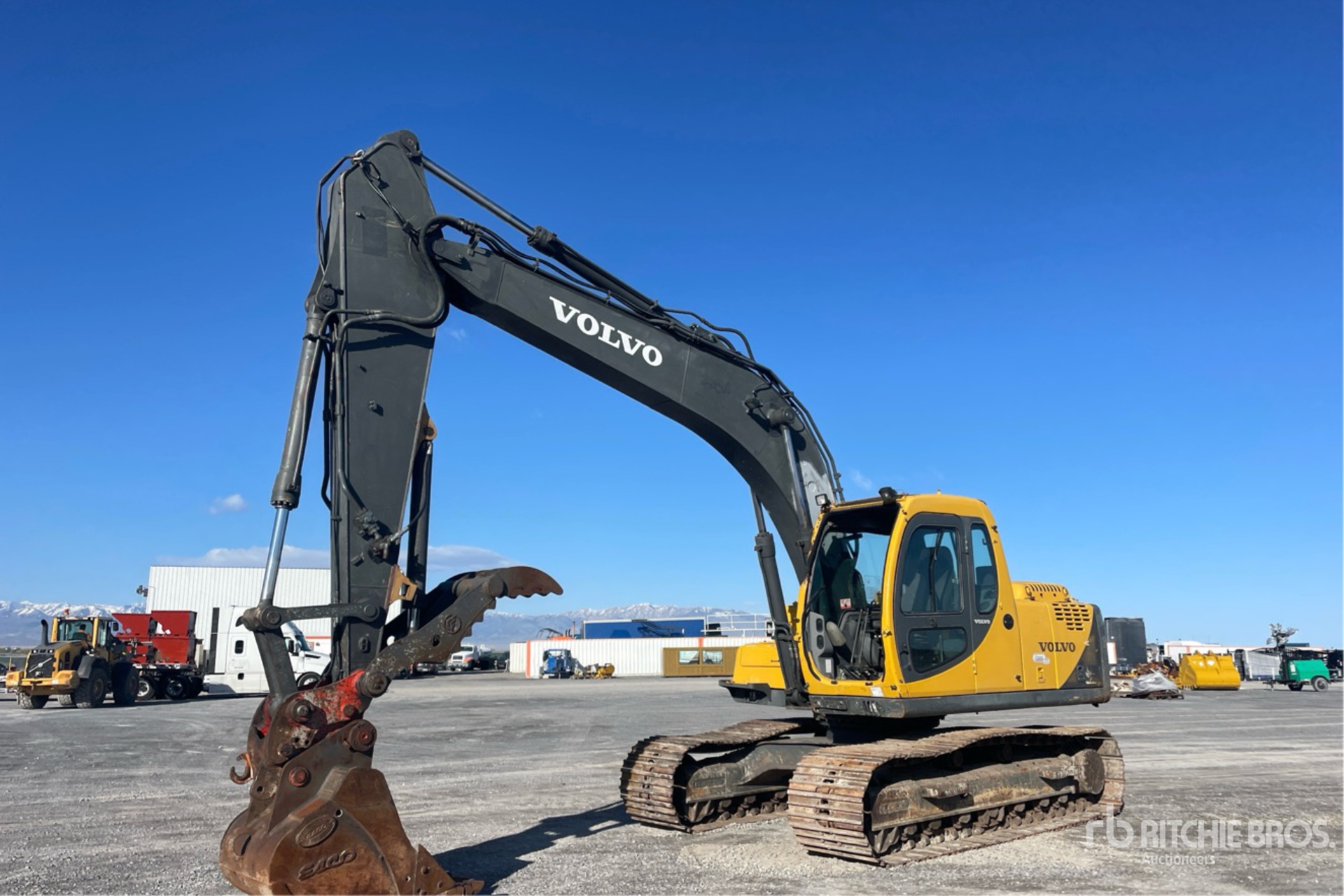 1993 Kato 800V11 LC Tracked Excavator Excavators transport quote to ...