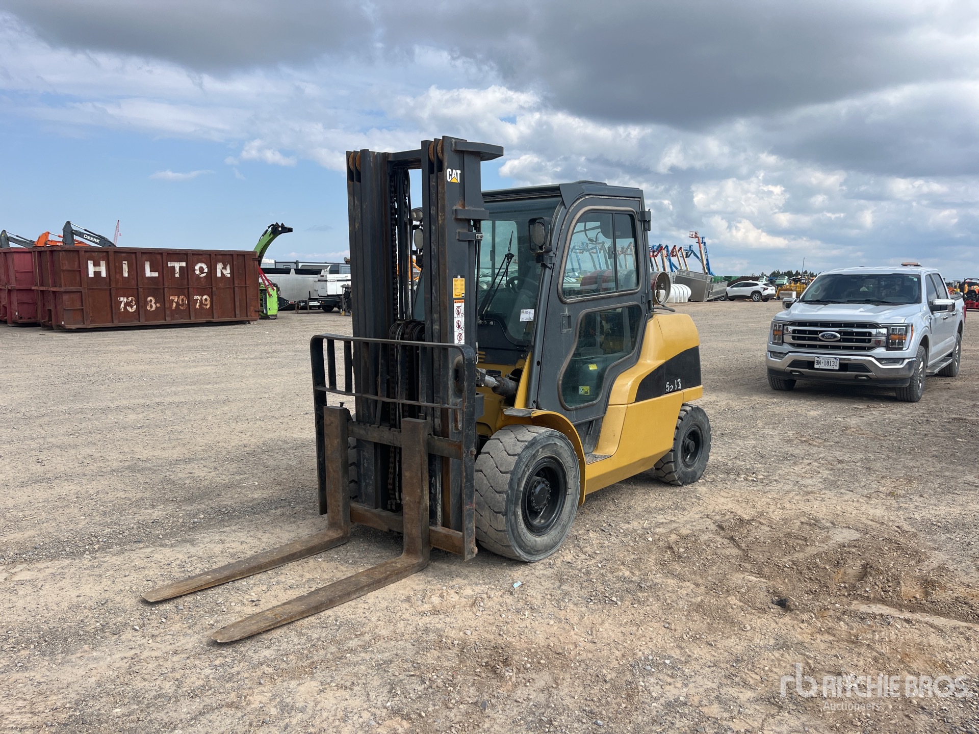 Cat GP50N1 11000 lb Forklift General Freight transport quote to Belwood ...